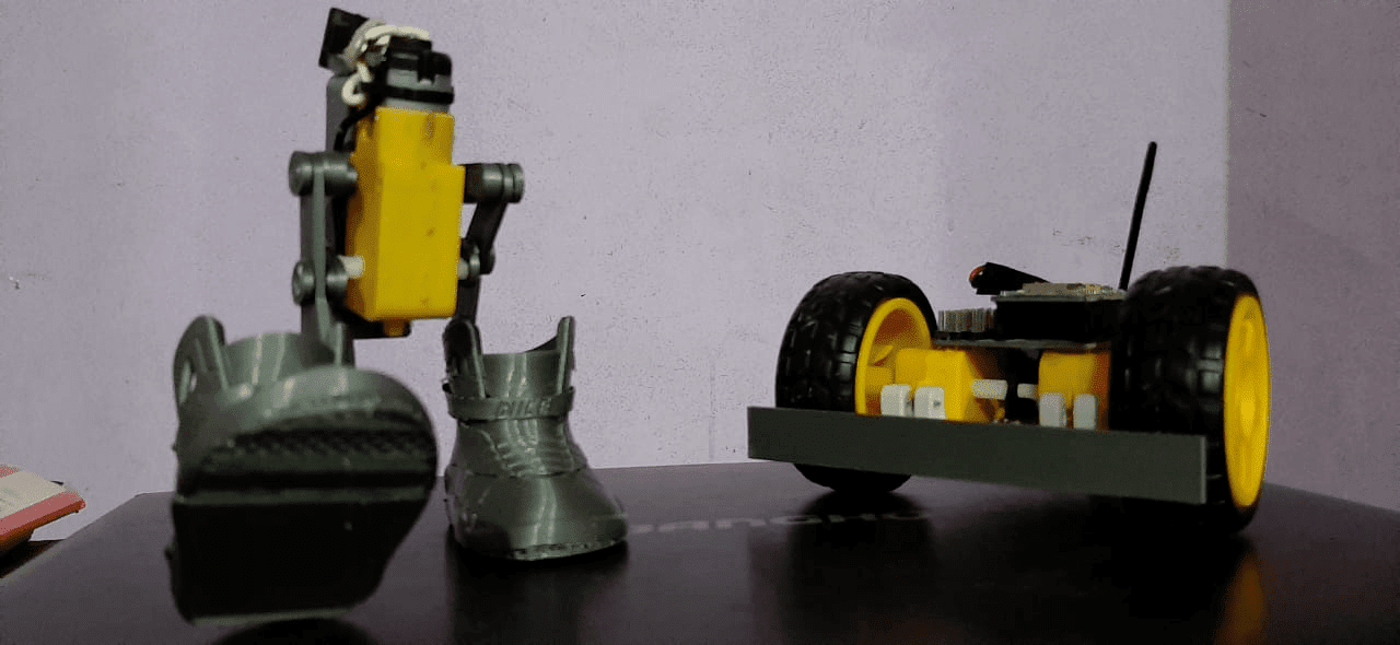 Roberto Rolón: “Los estudiantes se entusiasman mucho con la robótica ...