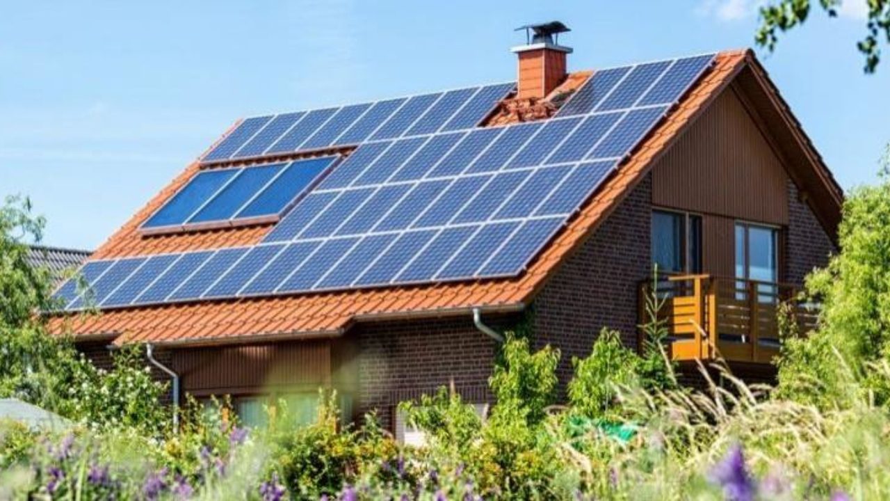 Paneles solares en Misiones: ¿cuánto cuesta instalarlos en una casa ...