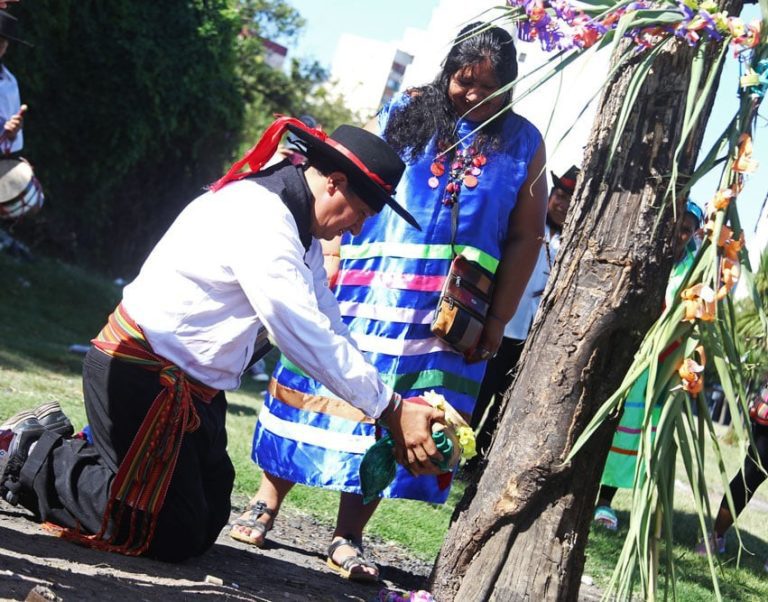 Día Nacional del Folclore: del mate al chamamé, la influencia de los ...